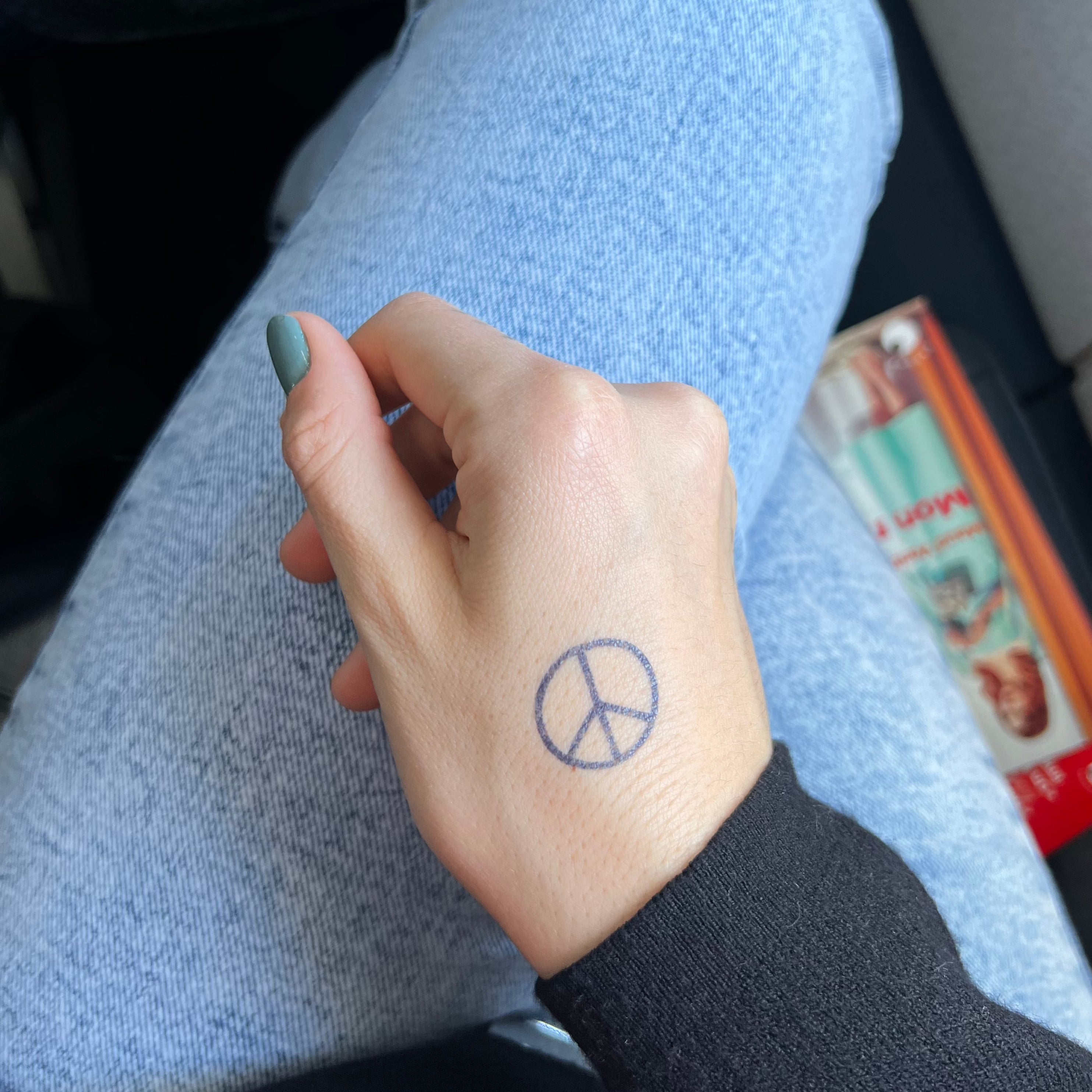 Kleine Peace Tattoos A Mantra Of Peace And Happiness A Tattoo By
